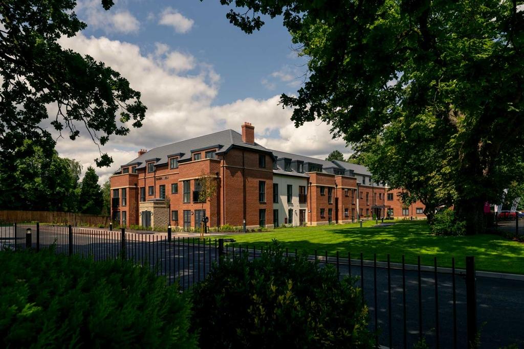 Property 20, at Queens View 64 Ack... 1 bed retirement property - £399,950