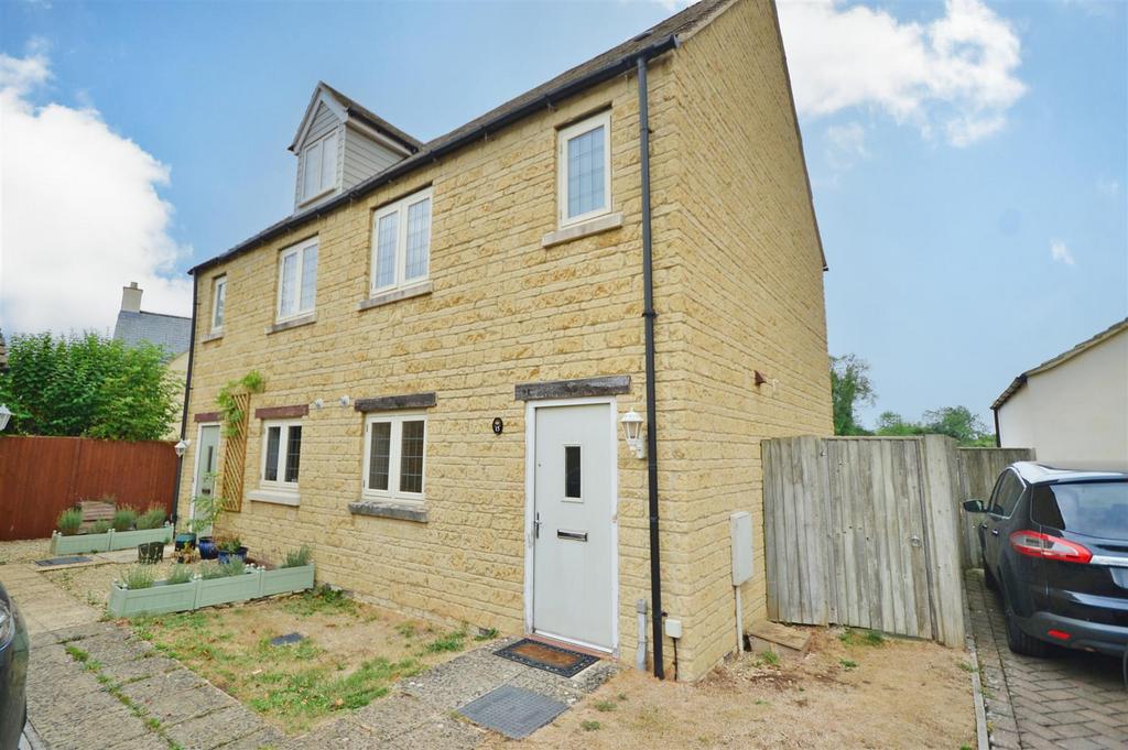 The Wern, Lechlade 2 bed semi-detached house - £175,000