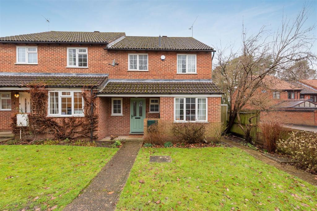 Church Road, Ascot 3 bed semi-detached house - £550,000