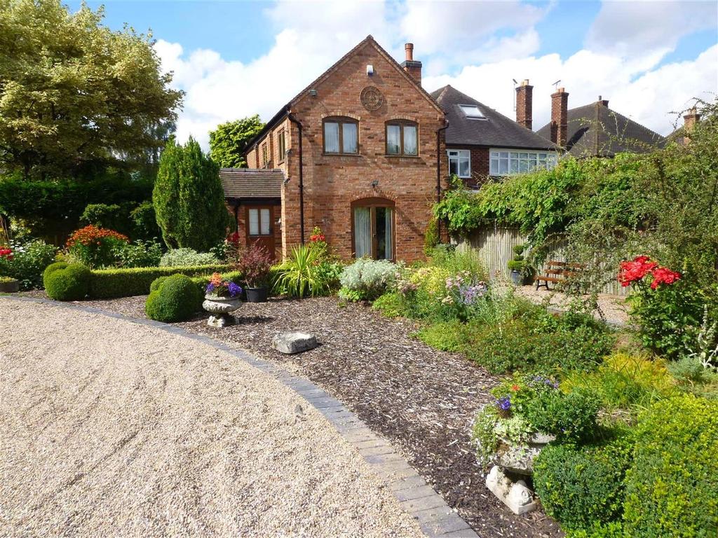 The Pavilion 26 Meriden Road... 2 bed cottage - £995 pcm (£230 pw)