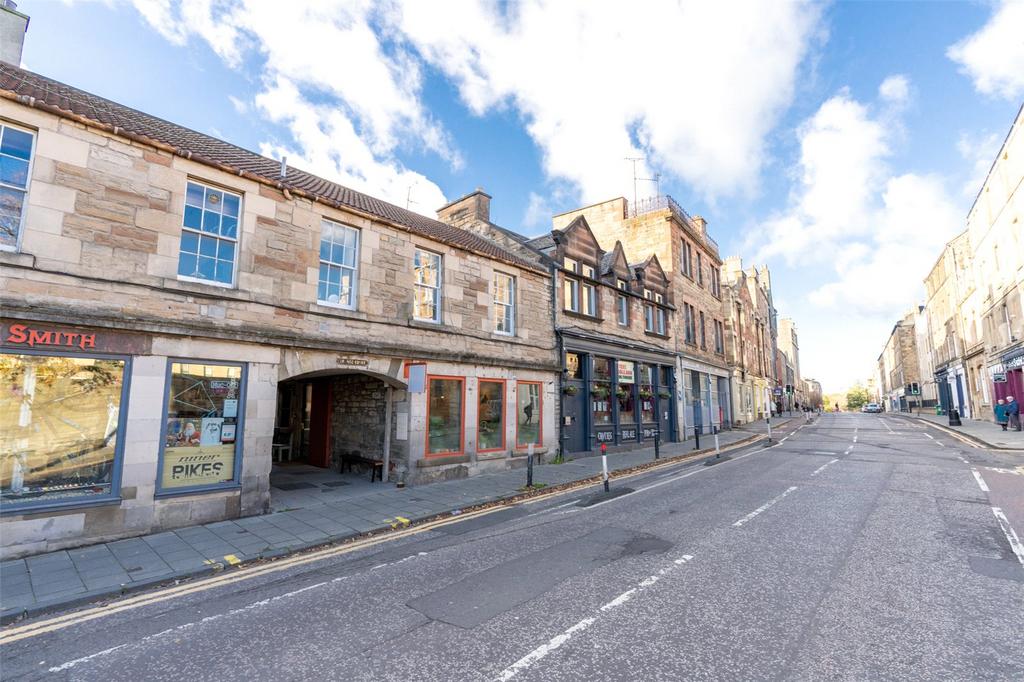 13A Grange Court, Edinburgh, EH9 2 bed flat - £255,000