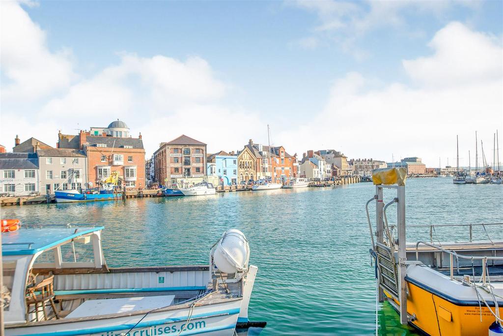 Harbour Lights, North Quay, Weymouth 1 bed apartment - £185,000
