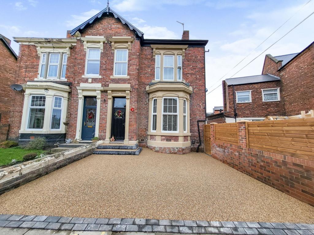 Surrey Street, Jarrow, Tyne and Wear... 4 bed semi-detached house - £ ...