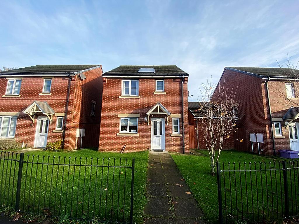 Howdon Green, Willington Quay, Wallsend 3 bed detached house - £198,000