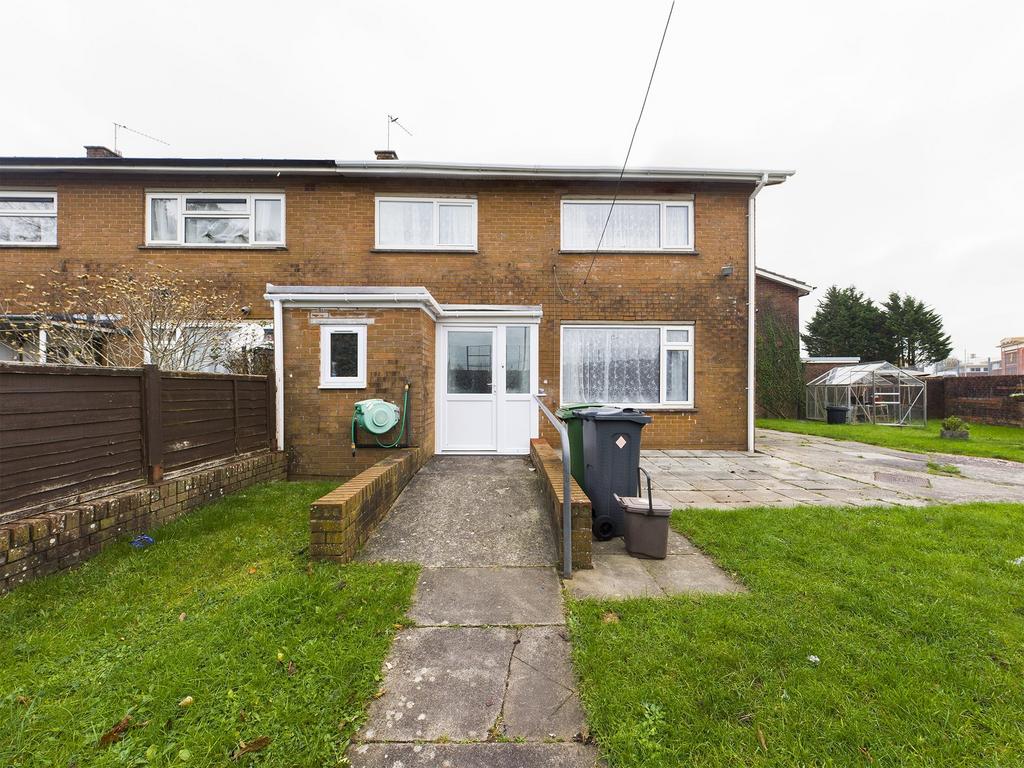 Bracken Place, Fairwater, Cardiff 3 bed house - £260,000