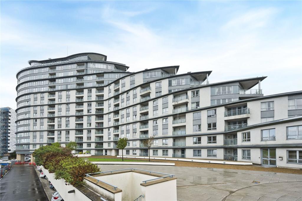 Centrium, Station Approach, Woking, GU22 1 bed apartment - £1,100 pcm ...