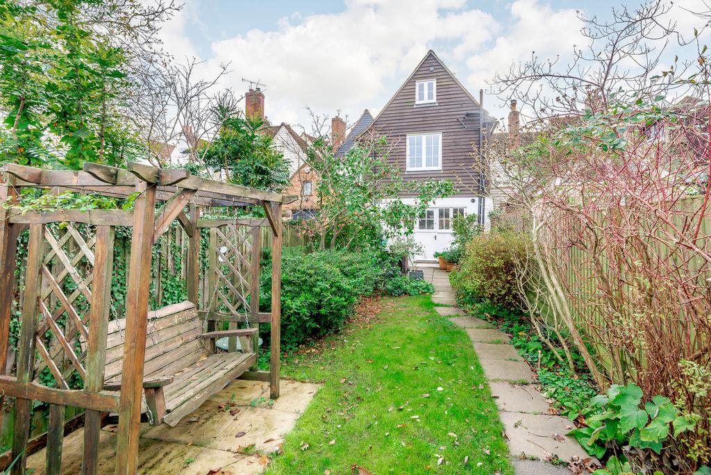 West Street, Kent, ME13 4 bed terraced house - £700,000