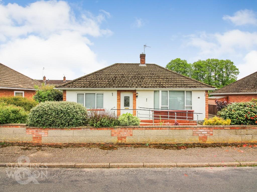 Margaret Close Hellesdon Norwich 3 Bed Detached Bungalow For Sale £