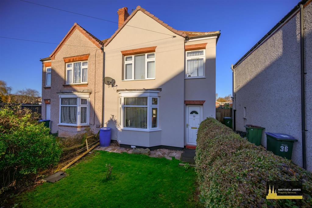 Briscoe Road, Holbrooks, CV6 - No... 3 bed semi-detached house - £215,000
