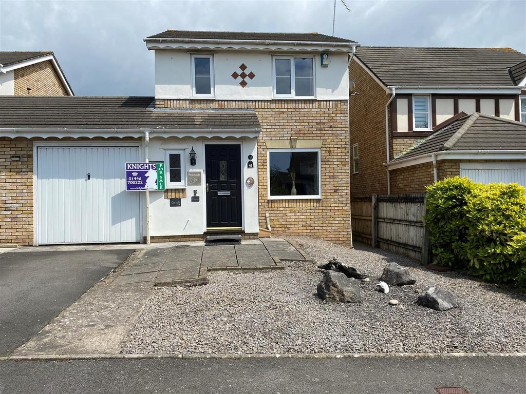 Clos Mancheldowne, Barry 3 bed link detached house - £250,000
