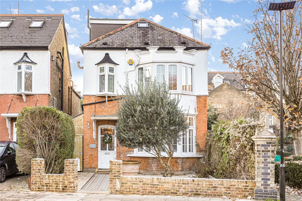 Sutton Lane South, Chiswick, London 5 bed detached house - £1,600,000