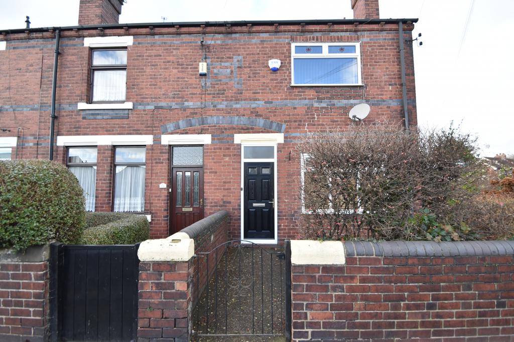 Aketon Road, Castleford 3 bed end of terrace house - £137,500