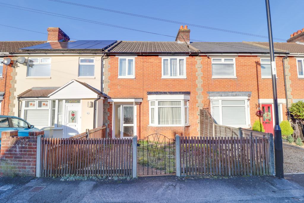 Leighton Road, Itchen 3 bed terraced house - £230,000