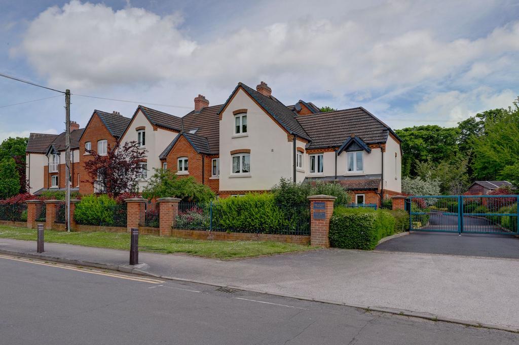 Lugtrout Lane, Solihull, B91 1 bed apartment - £89,950