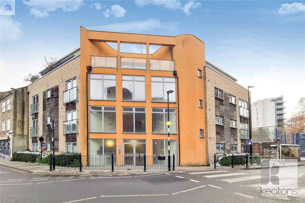 Salmon Lane, Limehouse, London, E14 2 bed flat - £1,900 pcm (£438 pw)
