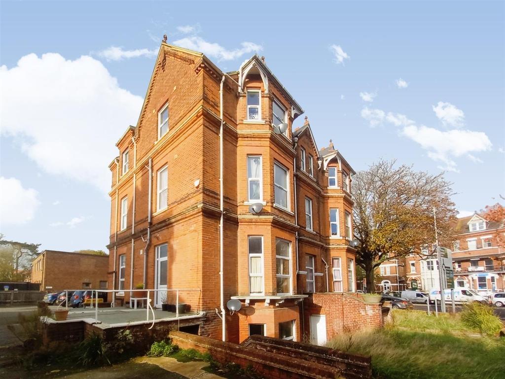 Shorncliffe Road, Folkestone House share - £625 pcm (£144 pw)