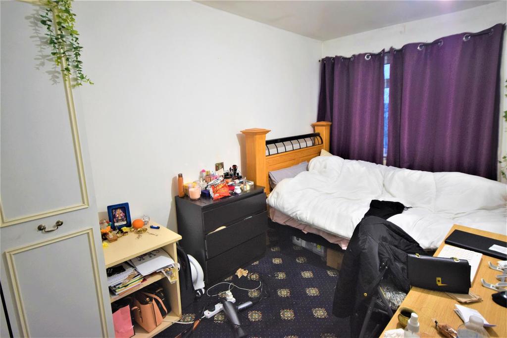Guildford Park Avenue, Guildford 4 bed property - £2,050 pcm (£473 pw)