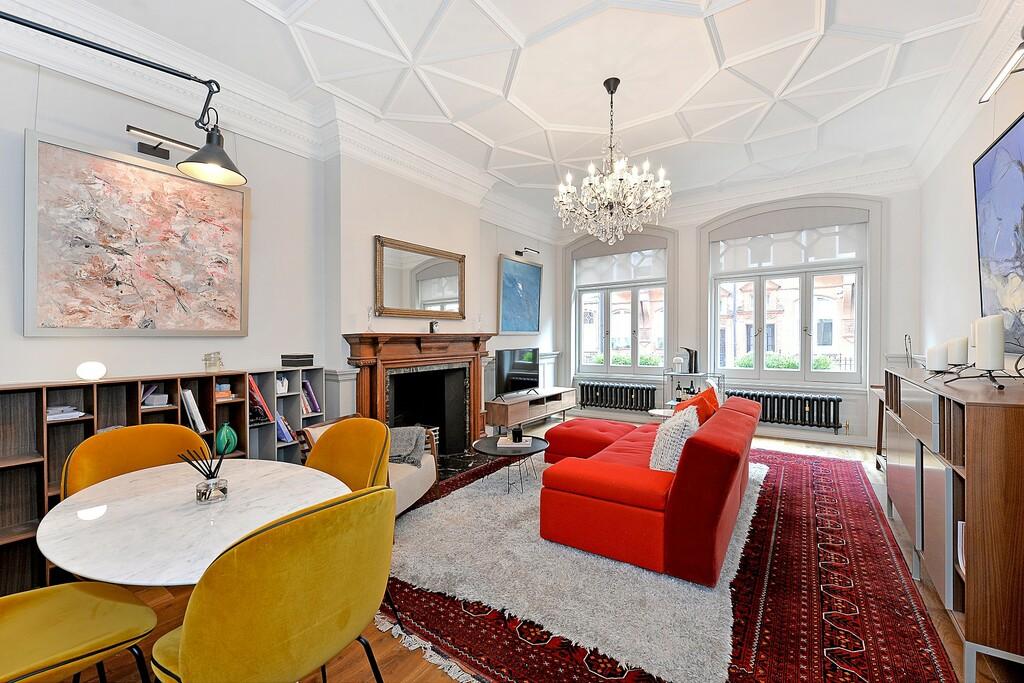 Draycott Place, Chelsea, SW3 1 bed flat - £3,683 pcm (£850 pw)