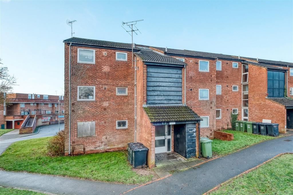 Mainstone Close, Redditch, B98 0PP 1 bed flat - £105,000