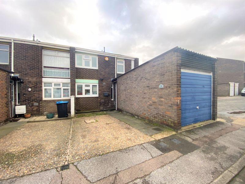 Peterswood, Harlow 3 bed terraced house - £340,000