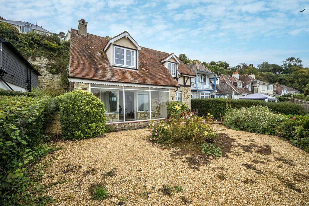 Ventnor, Isle of Wight 2 bed detached house - £250,000