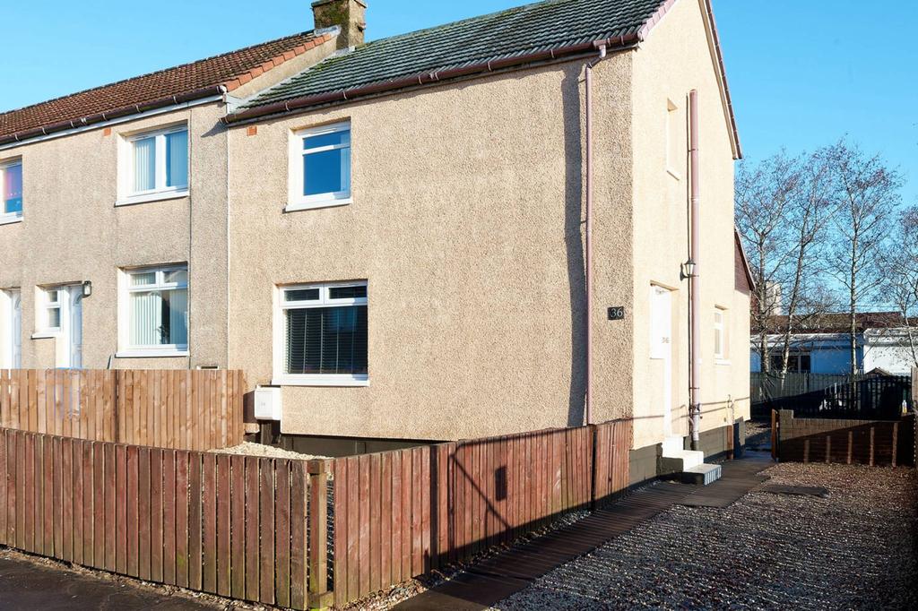 36 Newhouse Drive, Kilbirnie, KA25 6EP 3 bed villa - £89,999