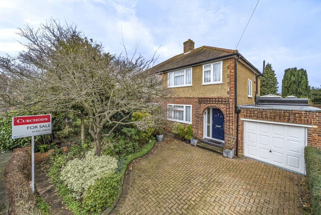 Gilmore Crescent, Ashford, TW15 3 bed semi-detached house - £575,000