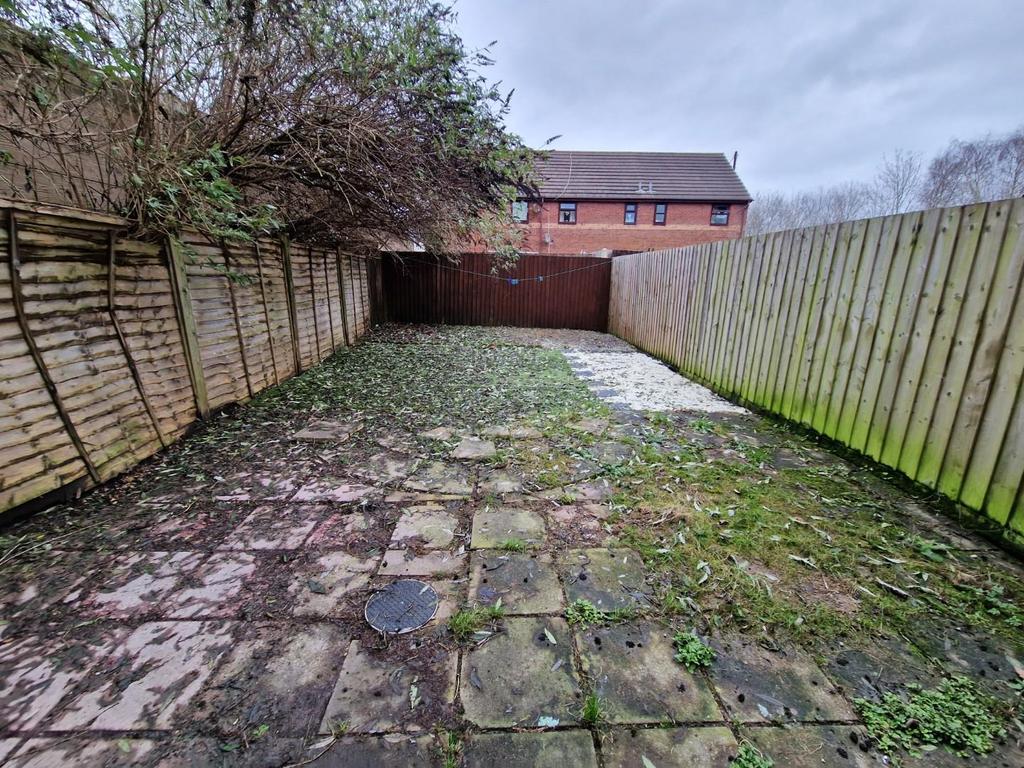 Heol Felyn Fach Tondu Bridgend 2 Bed Semi Detached House £750 Pcm