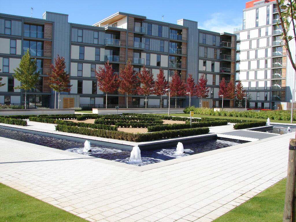 Topaz House, Central Milton Keynes 1 bed apartment - £1,195 pcm (£276 pw)