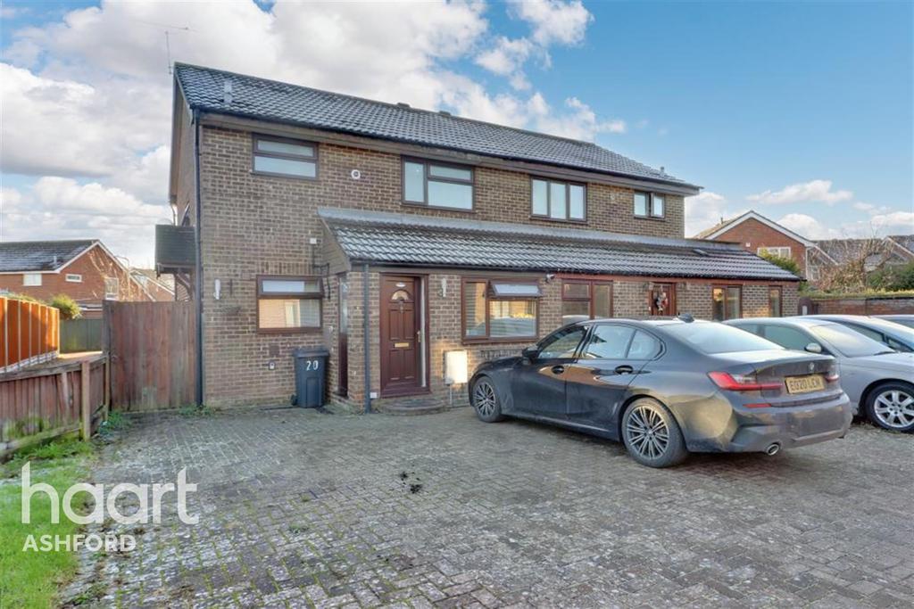 Thornlea, TN23... 3 bed semi-detached house - £1,400 pcm (£323 pw)