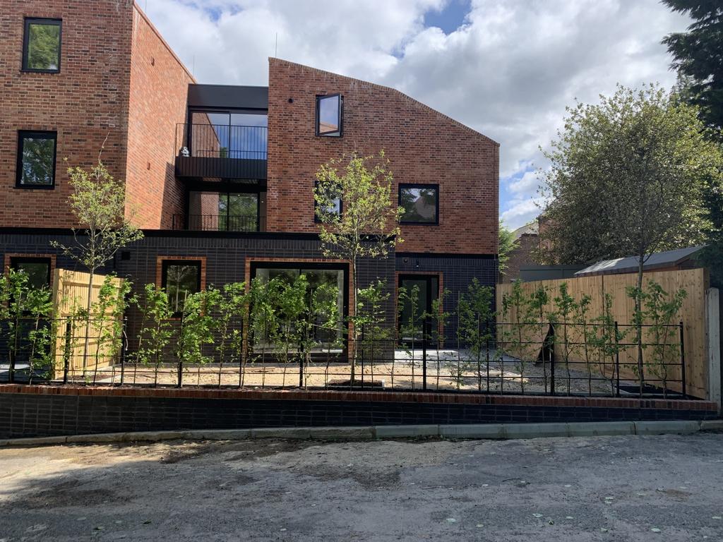 Dunfield Road, Catford, SE6 1 bed flat for sale - £325,000