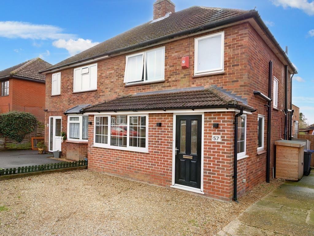 Chesterfield Drive, Ipswich 3 bed semi-detached house - £350,000
