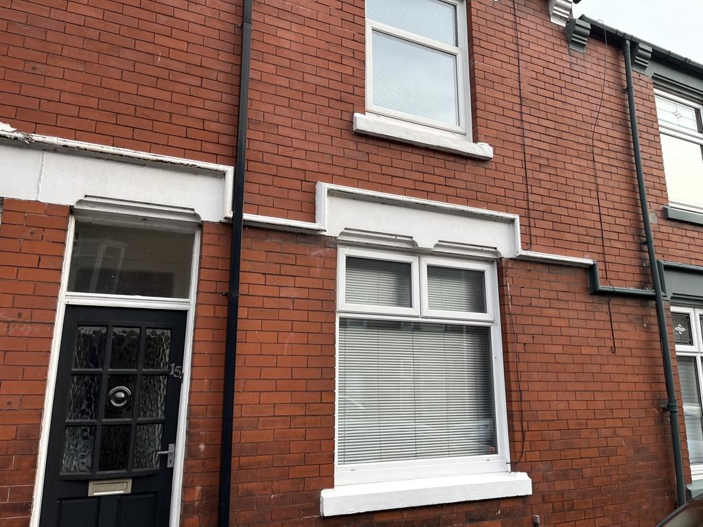 15 Burn Valley Road, Hartlepool 3 bed terraced house - £495 pcm (£114 pw)