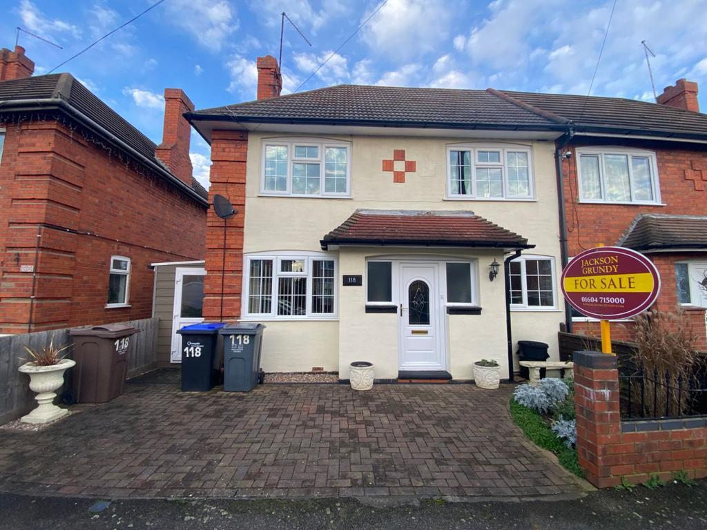 Milton Street North, Kingsley... 2 bed semi-detached house - £225,000