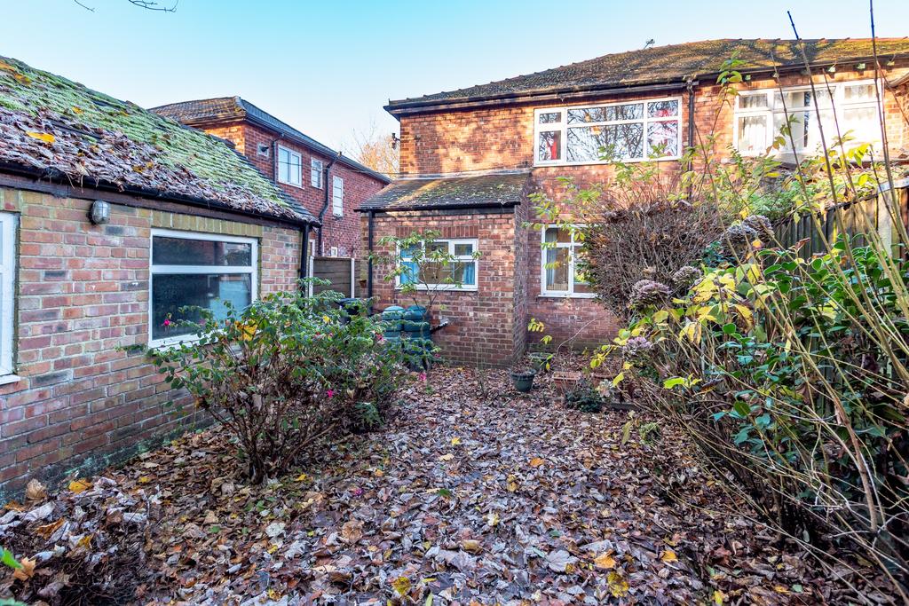 Singleton Road, Manchester, M7 3 bed semi-detached house - £400,000