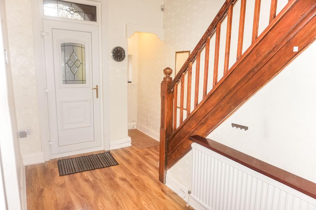 Pleckgate Road, Blackburn, BB1 8NN 3 bed semi-detached house - £900 pcm ...
