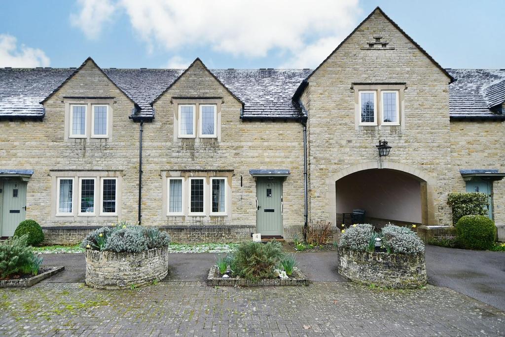 Lygon Court, Fairford 3 bed cottage - £350,000