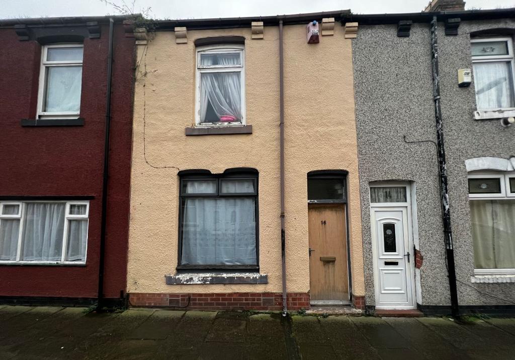 16 Cameron Road, Hartlepool... 2 bed terraced house - £14,000