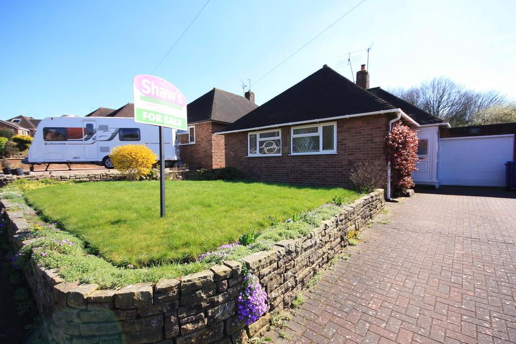 Clough Hall Road, Clough Hall, Kidsgrove, Stoke-on-Trent 3 bed detached ...