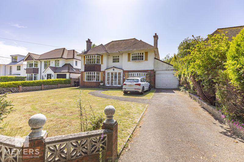 Carbery Avenue, Southbourne, BH6 5 bed detached house - £900,000