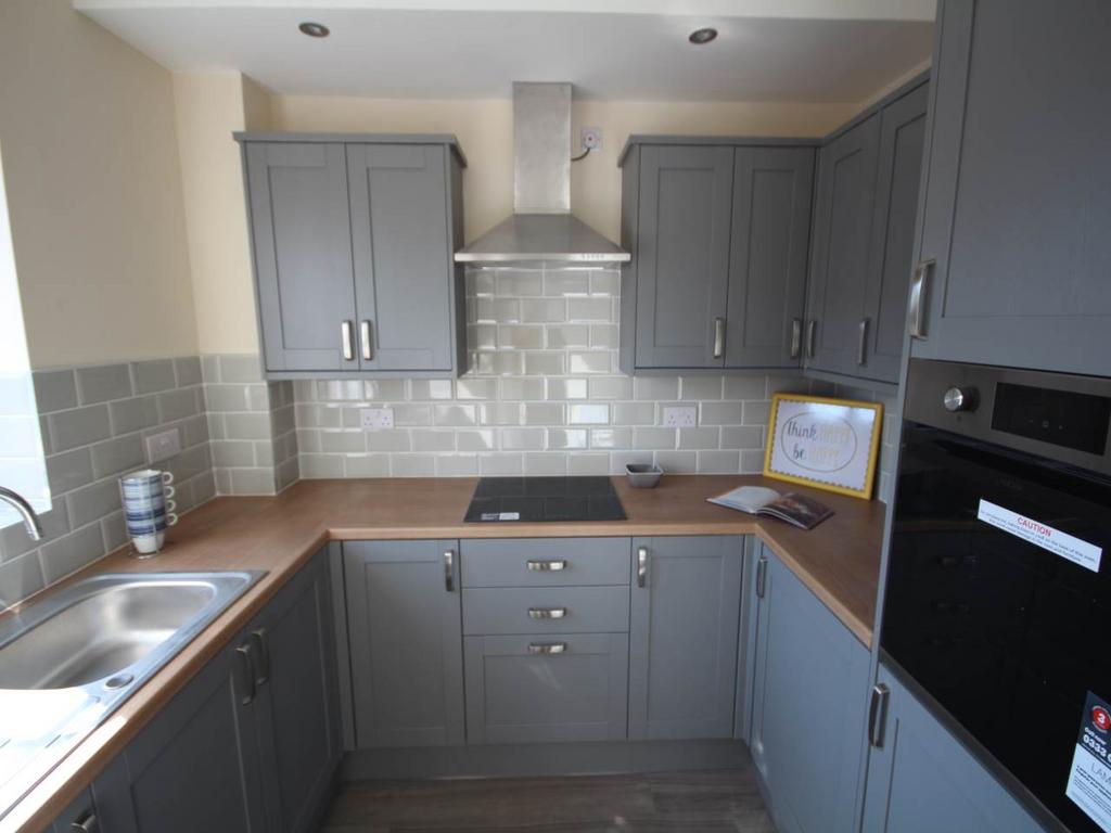 Grosvenor Drive, Heatherton, Littleover 3 bed townhouse - £1,150 pcm (£ ...