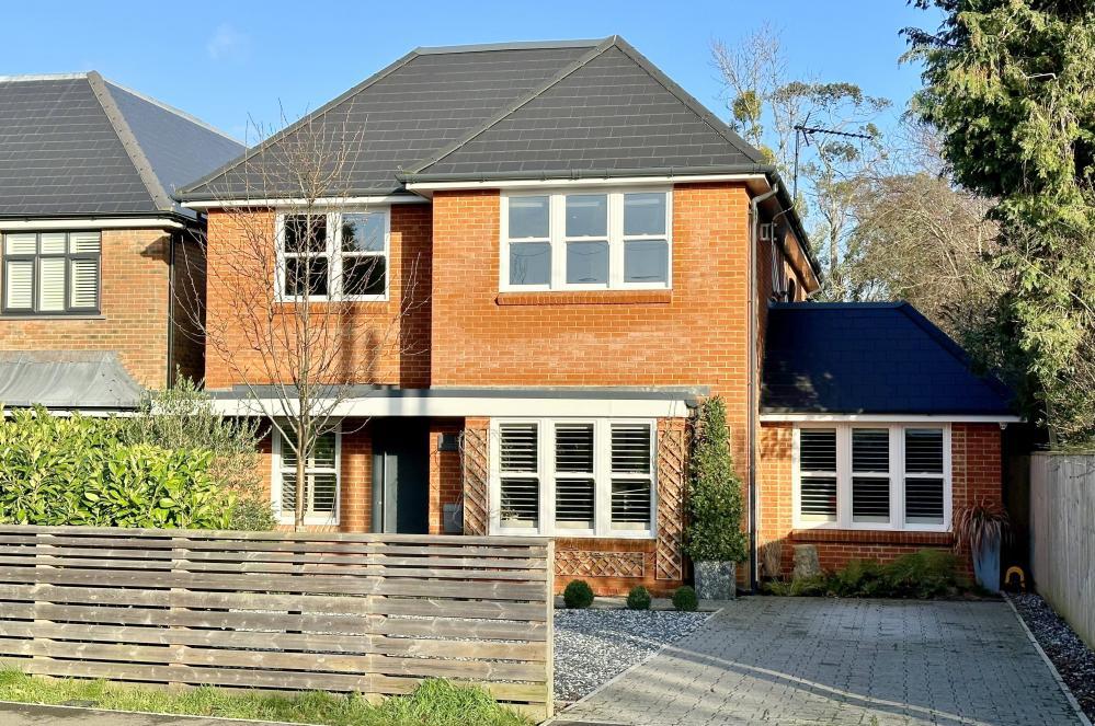 Ringwood, BH24 1TU 4 bed house - £875,000