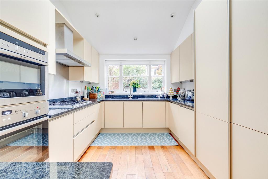 Parthenia Road, London, SW6 4 bed terraced house - £4,983 pcm (£1,150 pw)