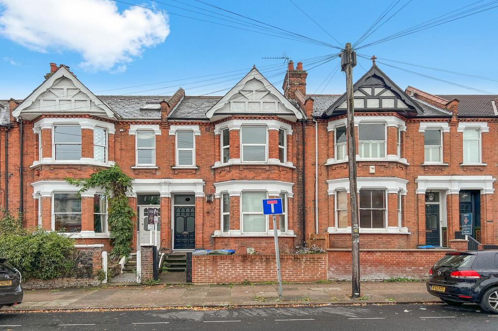 Leghorn Road, London, NW10 2 bed flat - £410,000