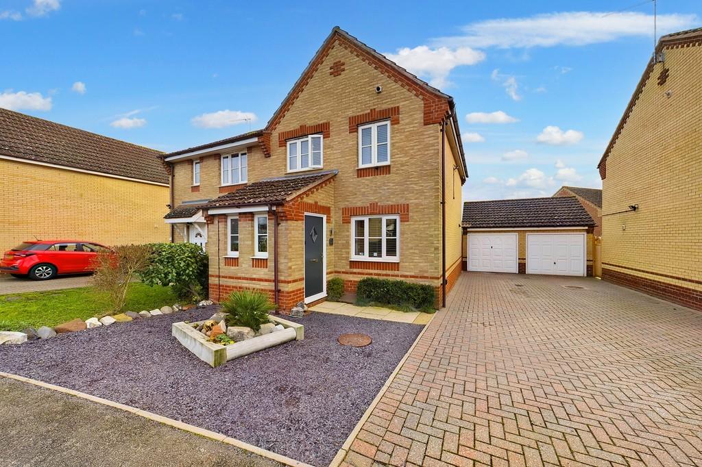 Mallow Road, Thetford 3 bed semi-detached house - £250,000