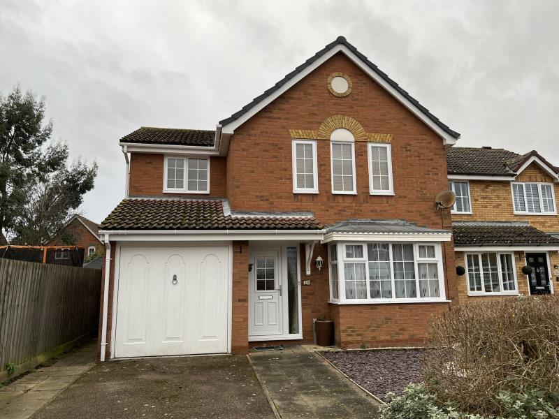 DEBEN VALLEY DRIVE, KESGRAVE 4 bed detached house - £1,400 pcm (£323 pw)