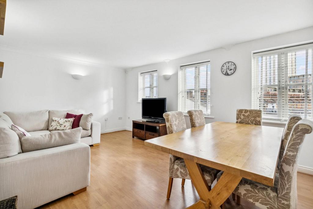 Stockwell Green, SW9 1 bed flat for sale - £365,000