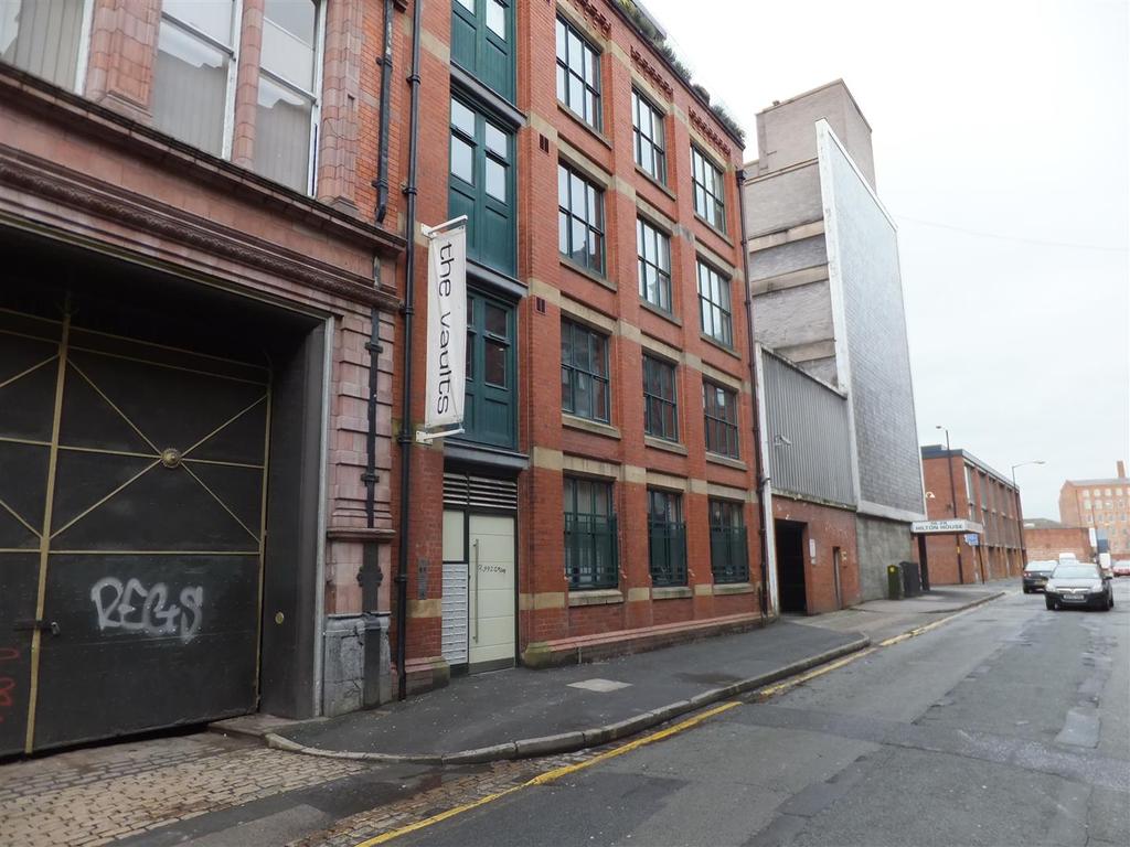 The Vaults, 1 Tariff Street... 1 bed flat - £1,000 pcm (£231 pw)