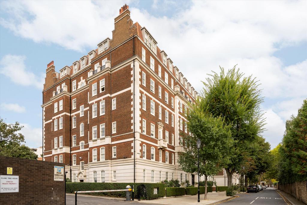 Campden Hill Gate, London, W8 3 bed flat - £3,000,000