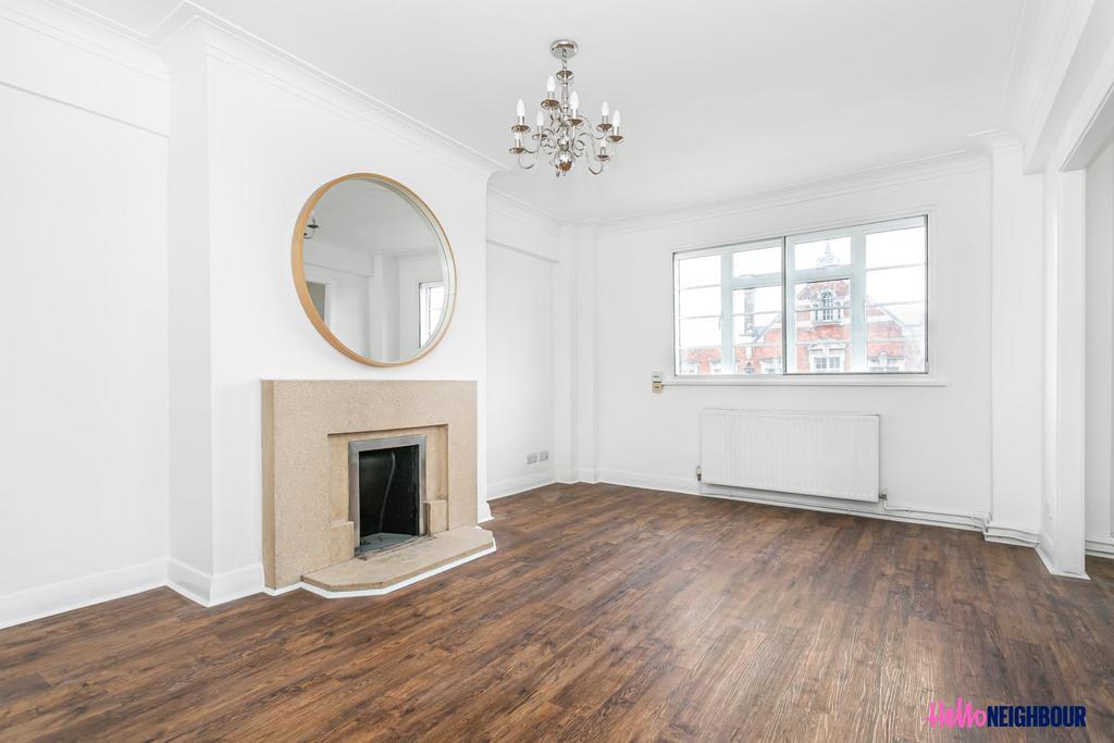 Streatham High Road, London, SW16 2 bed apartment - £1,900 pcm (£438 pw)